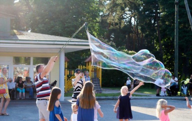 30 Inventive 6th Grade Science Projects - An Everyday Story