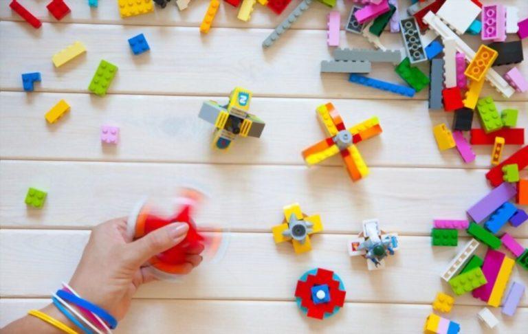 25 Incredibly Easy DIY Fidgets - An Everyday Story